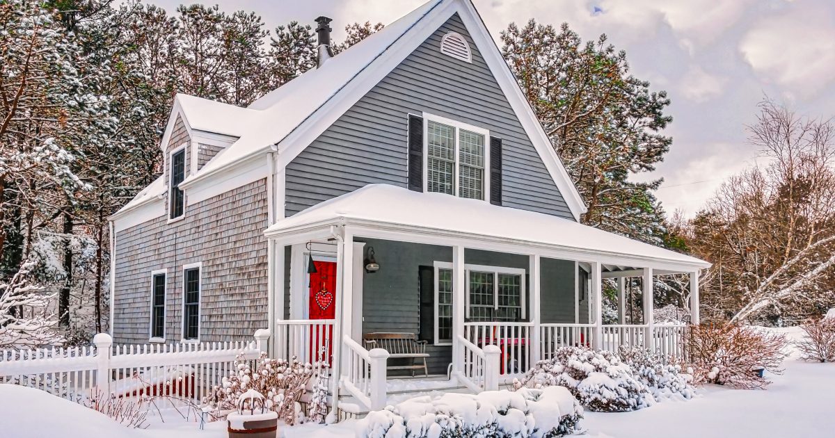 What to Look for When Touring a Home in the Winter – Howard Hanna Blog